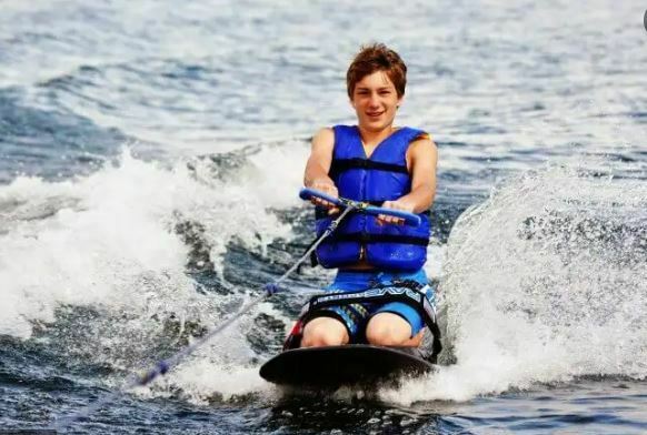 Top 10+ गोवा में घूमने की जगह – Goa Tourist Places in Hindi Tour Guide